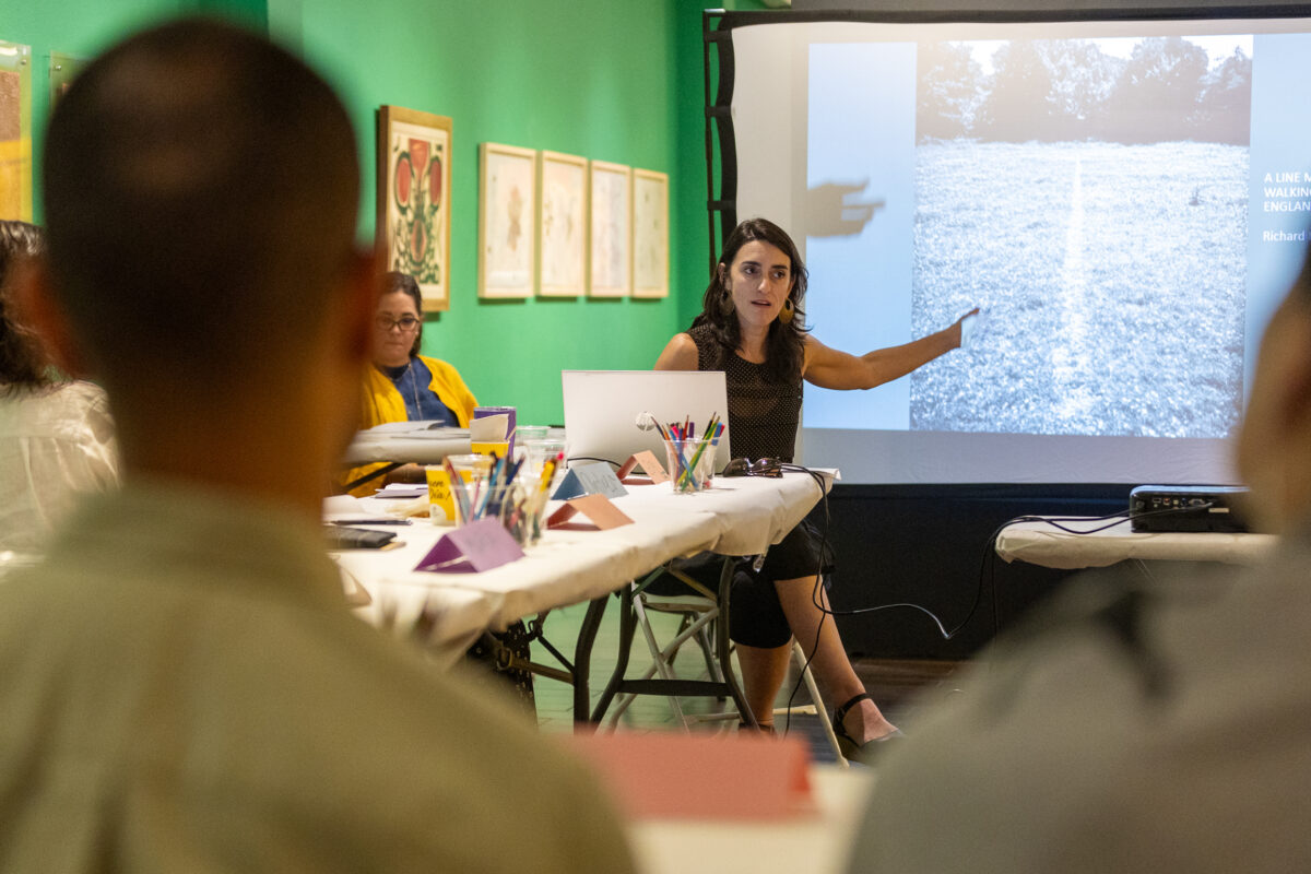 Talleres sobre entrevistas a artistas - VoCA | Voices in Contemporary Art